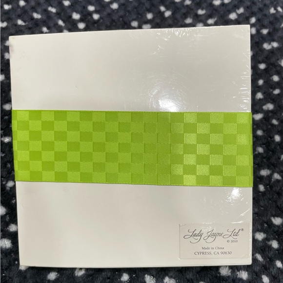 Lady Jayne Ltd | Office | Lady Jayne Ltd Tower Of Notes Wpenenjoy Be ...